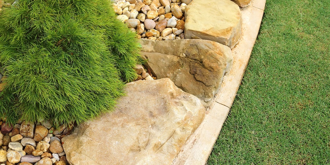 8 Landscape Staging Tips To Add Curb Appeal